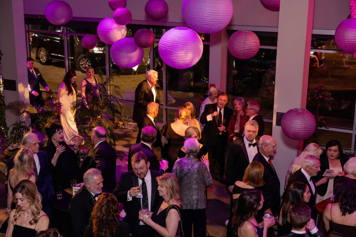 Ovation! – The Rep